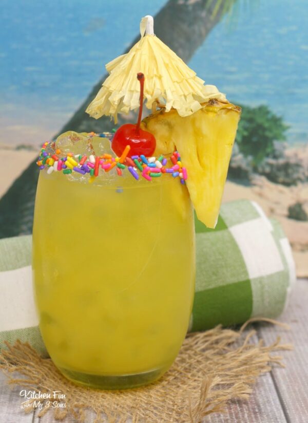 Summer Beach Drinks You Need to Try
