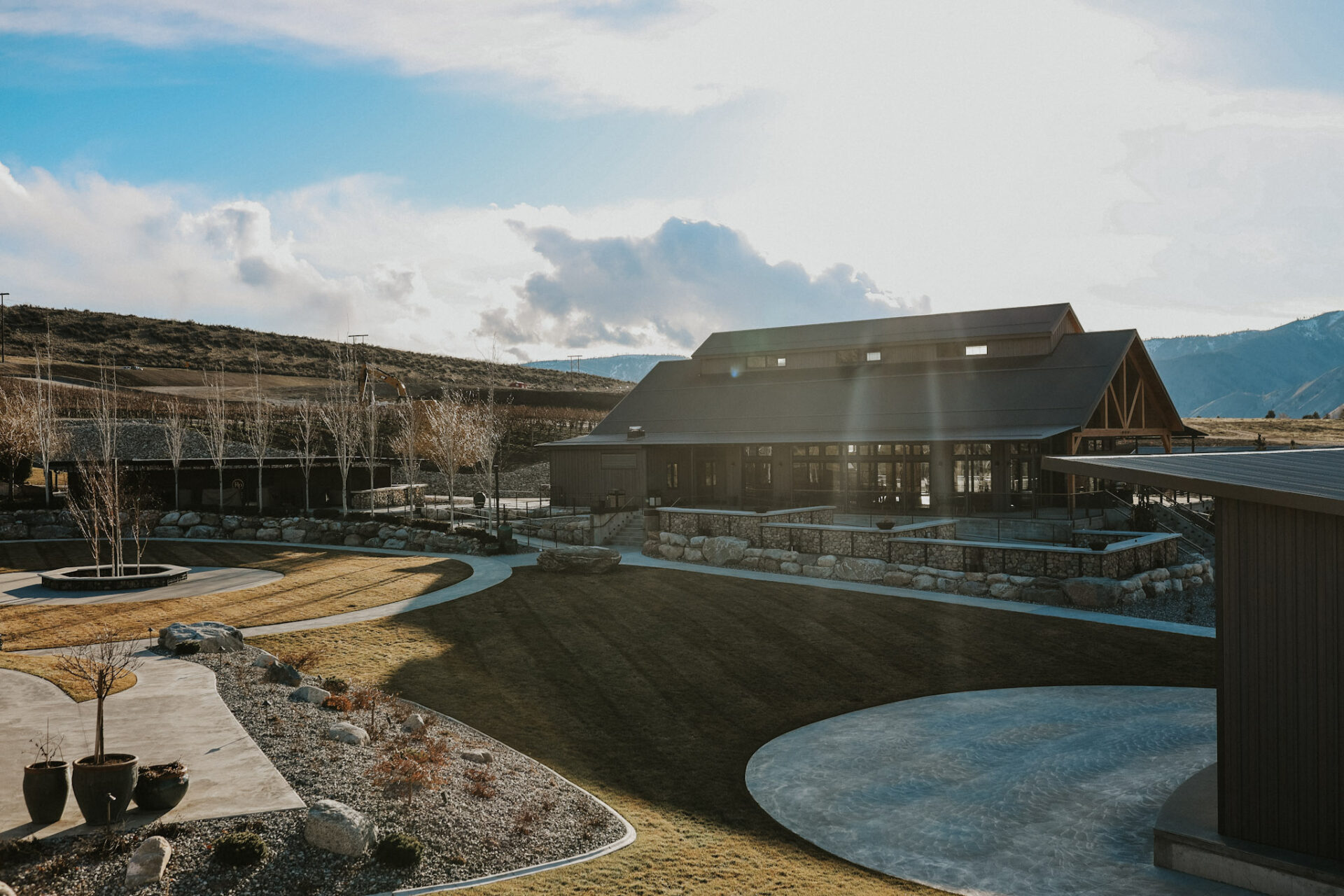 5 Reasons You Need to Visit Rocky Pond Estate Winery - Wine with Paige